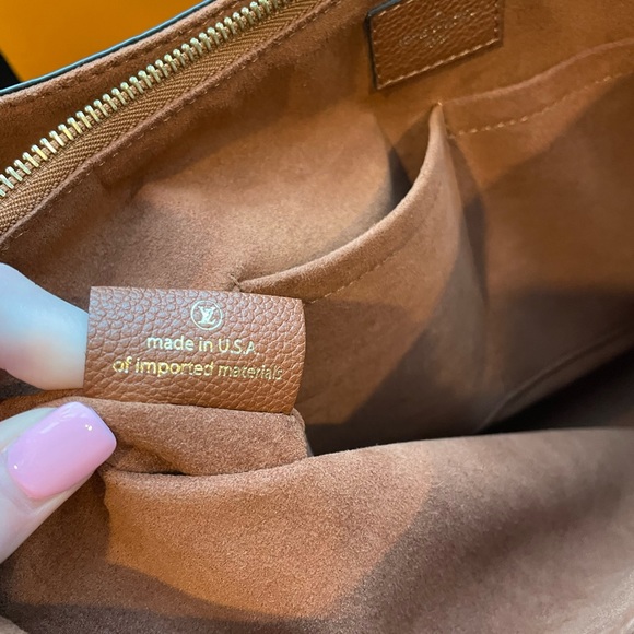 Louis Vuitton | Bags | Brand New Lv Surne Mm Wlv Gift Box | Poshmark